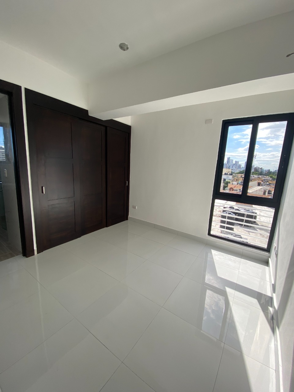 TORRE NIZA 7 I APARTAMENTOS EN BELLA VISTA - Terra Home Inmobiliaria