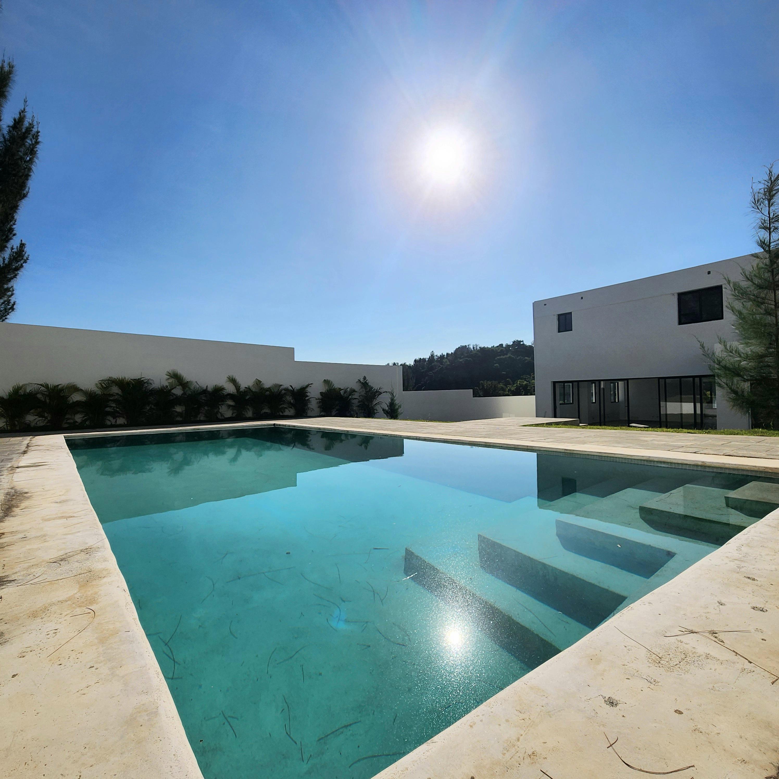 Exclusiva casa en Isabel Villas con Piscina y patio. - Piso Alto ...