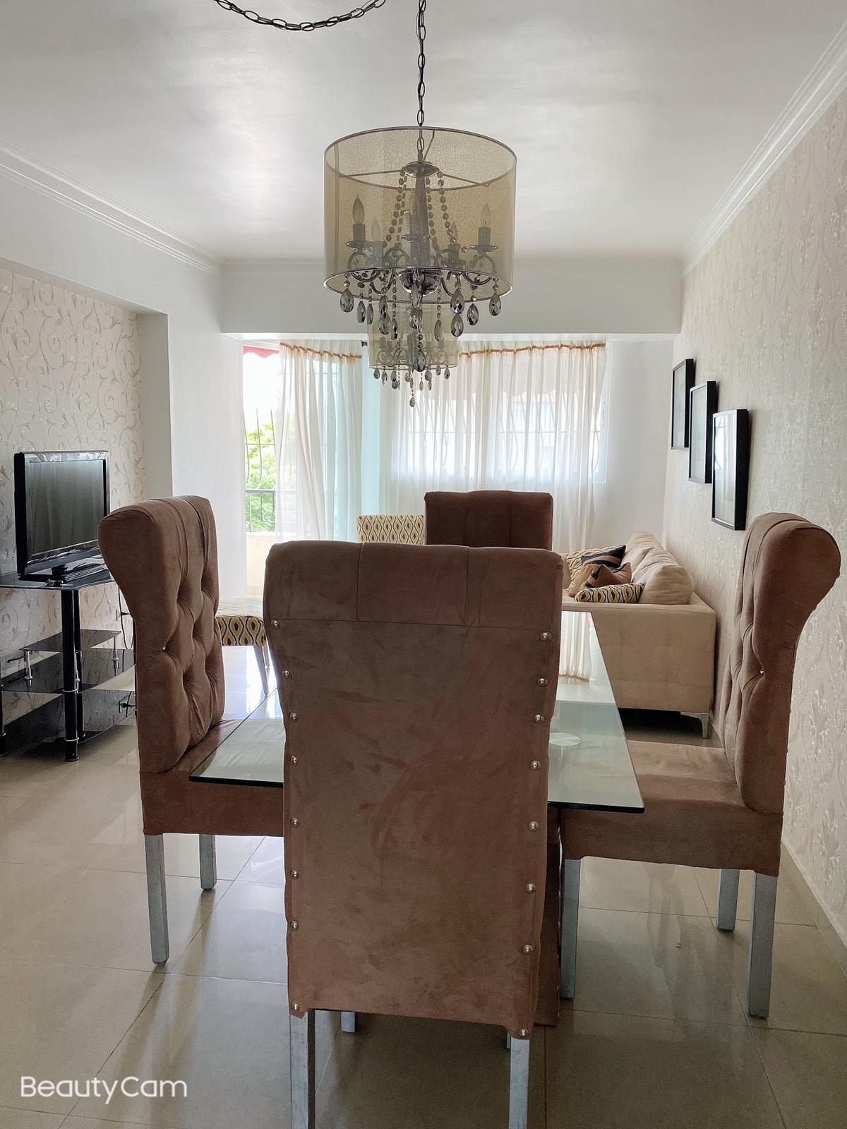 V01-VA-1242 Venta Apartamento Amueblado - Gazcue - Inmobiliaria Crisalida